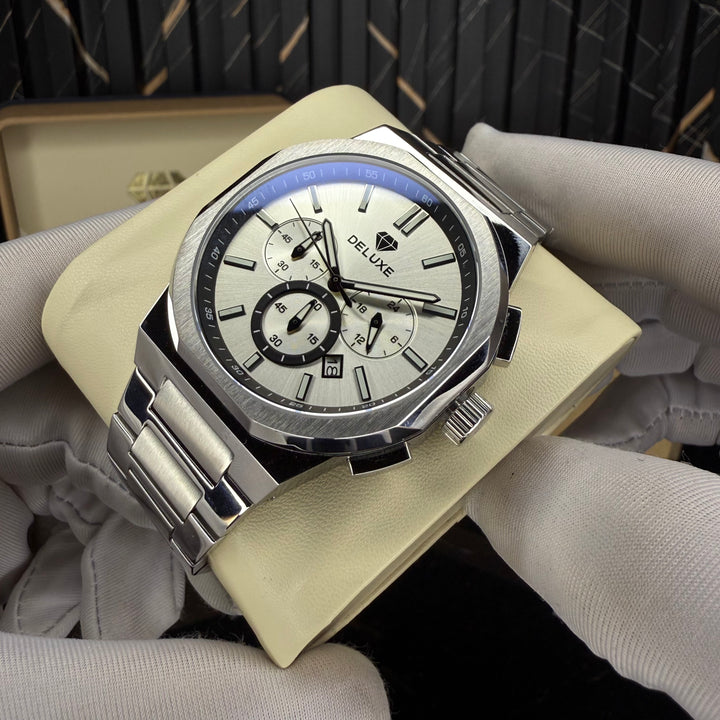 DELUXE TIMEPIECES – deluxe